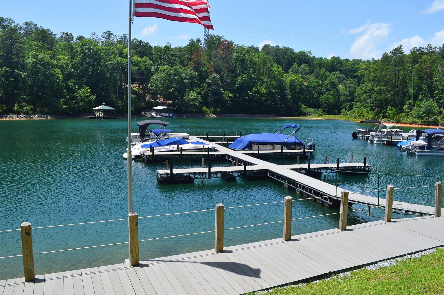 Keowee Bay - Lake Keowee Real Estate