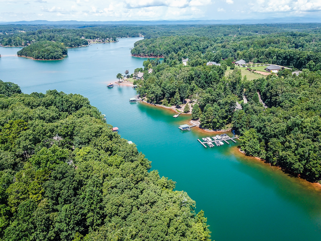 Pinnacle Pointe - Lake Keowee Real Estate